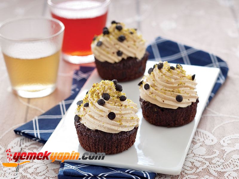 Karamelli Mini Kek Tarifi, Nasıl Yapılır? - Yemek Tarifleri